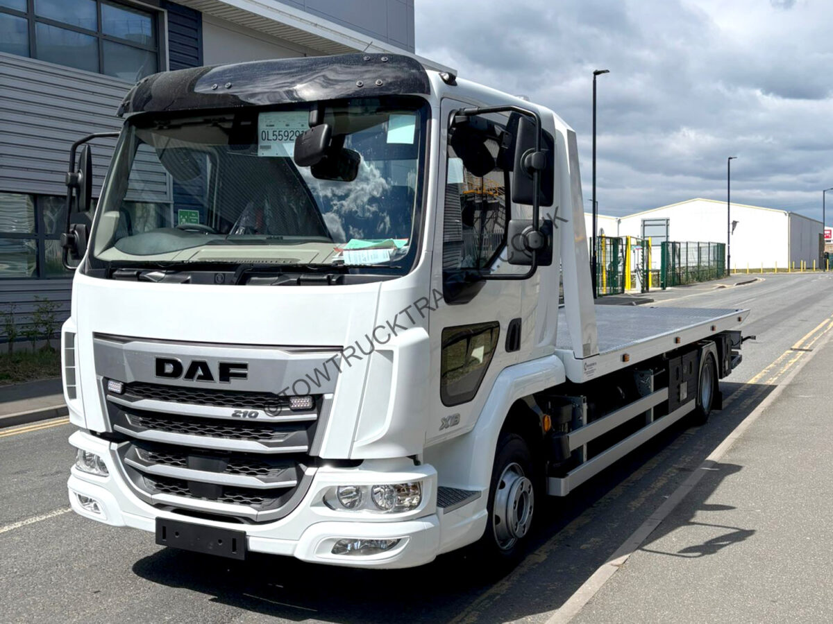 New & Unregistered DAF XB 210 Rest Cab 12T (Euro 6) - Tow Truck