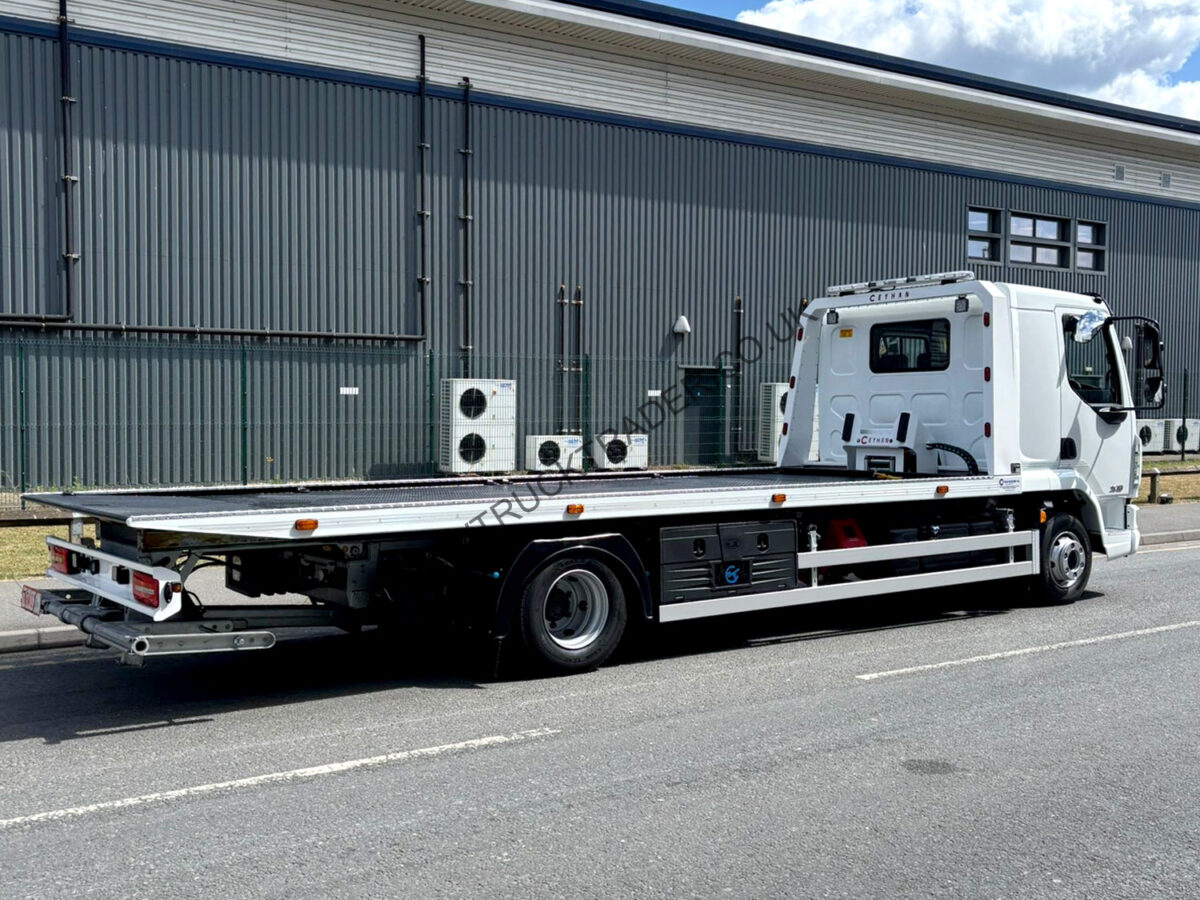 New & Unregistered DAF XB 210 Rest Cab 12T (Euro 6) - Tow Truck